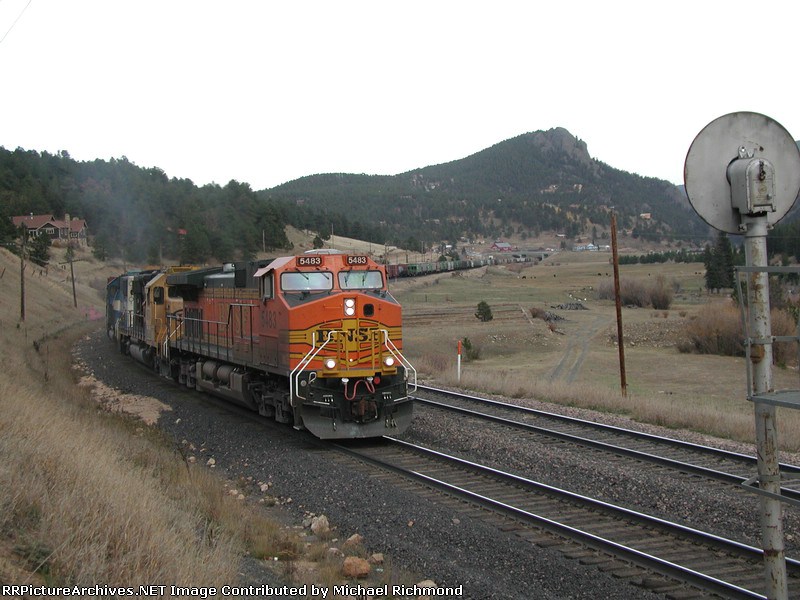 BNSF 5483